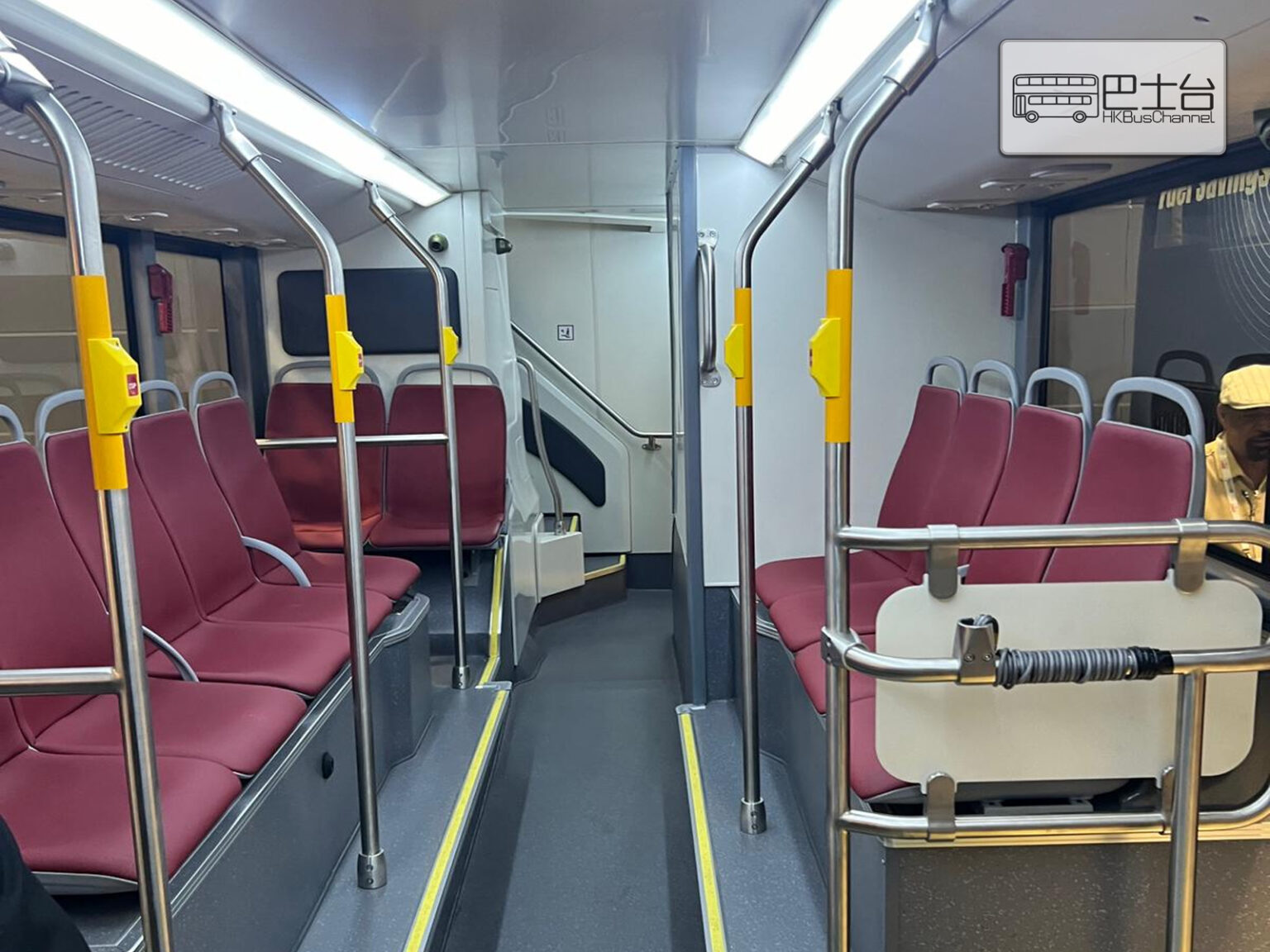 新加坡國際交通研討會及展覽 (SITCE) 2024 電動雙層巴士 - HK Bus Channel 巴士台